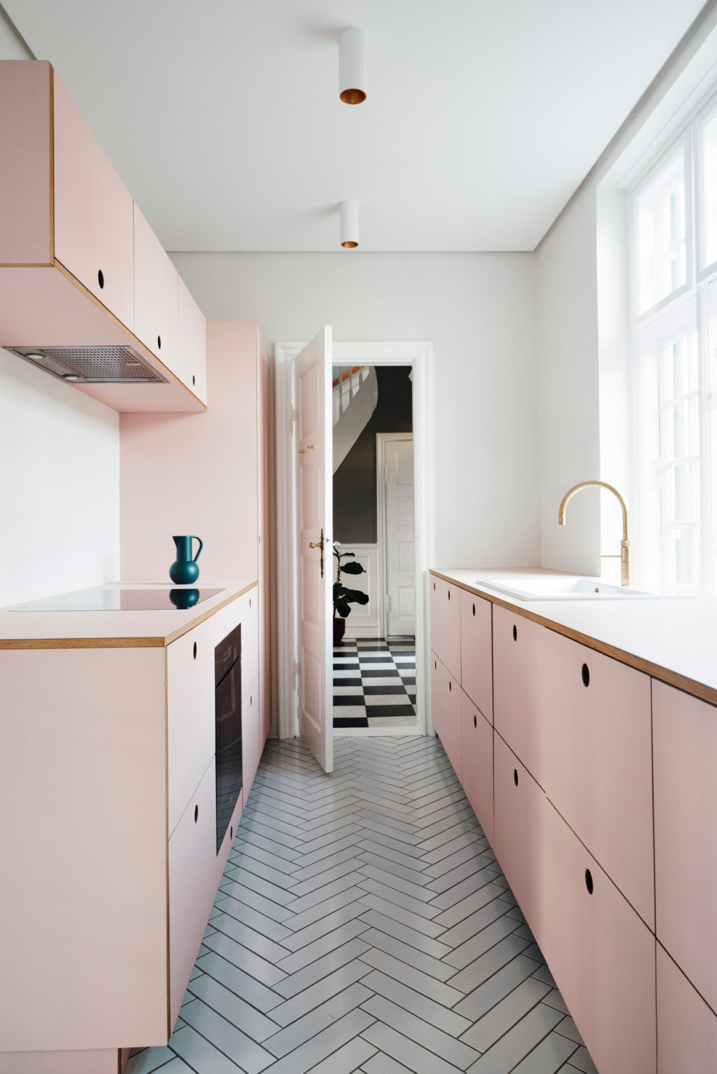 Danish Designed Kitchens from Reform Go Global | Scandinavia Standard